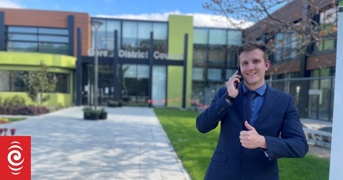 Gore community board chair blames council staff for conflict | RNZ