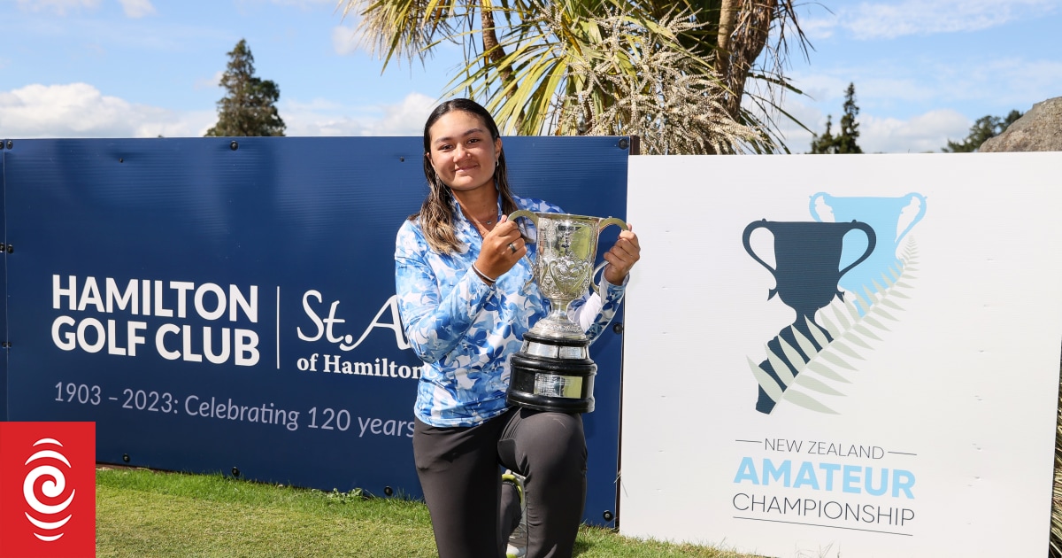 An act of faith leads Samoan teenager to create golfing history | RNZ