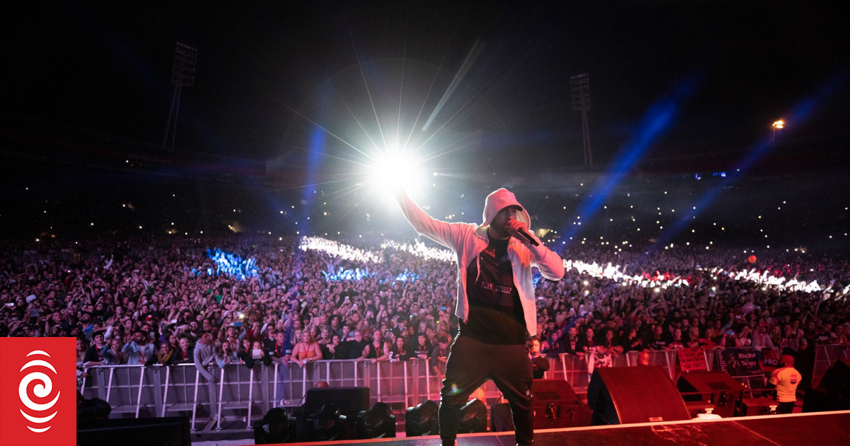 BREAKING NEWS: EMINEM SPEAKS THE UNSPEAKABLE TRUTH — AND DOESN’T BLINK ...