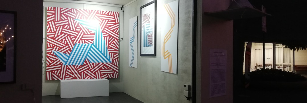 The Nomadic Art Gallery - art on wheels | RNZ