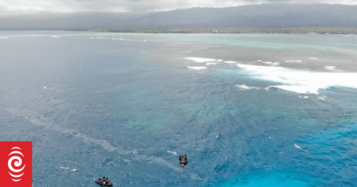 Manawanui sinking: Removal of fuel tanks the priority - navy | RNZ News