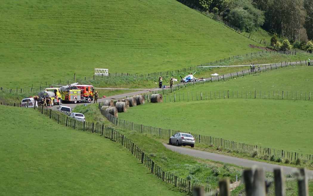 Man killed in helicopter crash named | RNZ News
