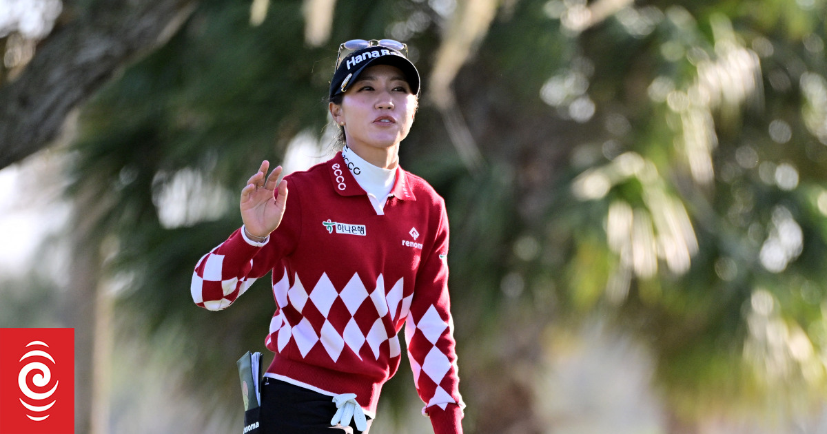 Sports with Bryan Waddle | RNZ