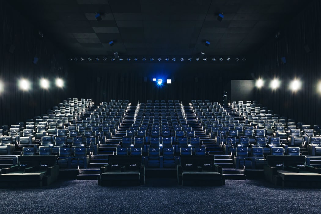 First Impressions: VMAX at Queensgate | RNZ