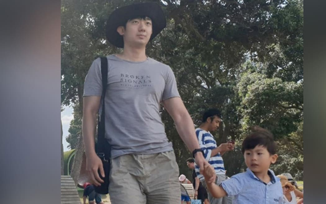 'He's our hero': Father killed in Auckland double-fatal house fire died ...