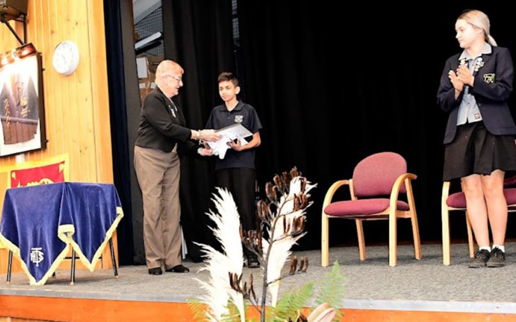 School boy wins bravery award for rescuing his brother | RNZ