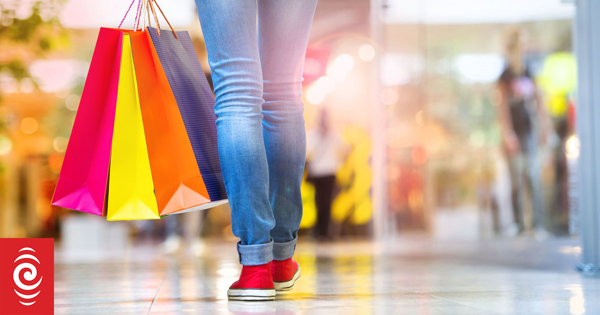 Consumer confidence growing - Stats NZ | RNZ News