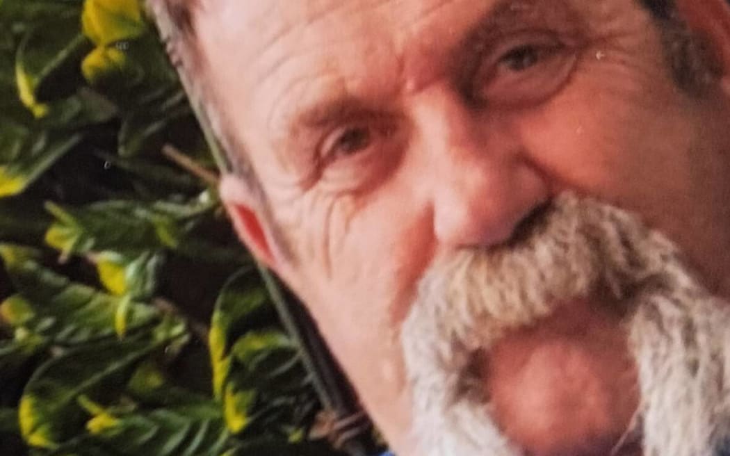 EnviroWaste to pay almost $1m after worker crushed at landfill | RNZ News