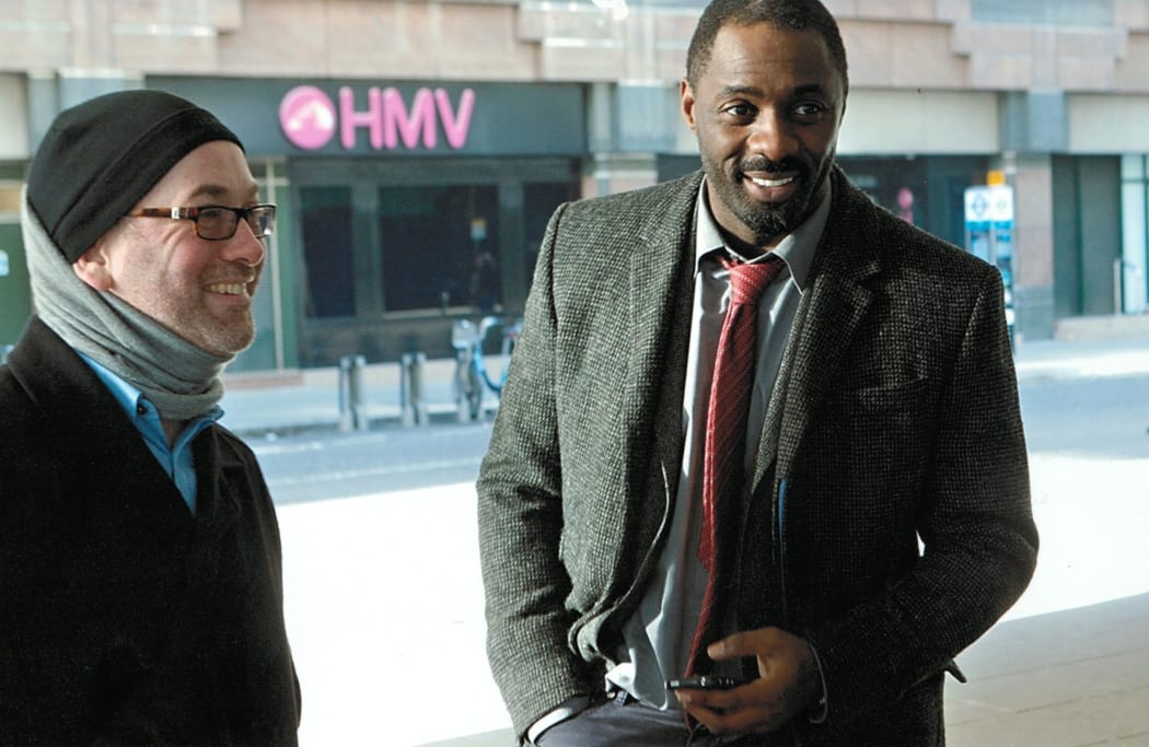 Neil Cross: exploring our darkest fears | RNZ