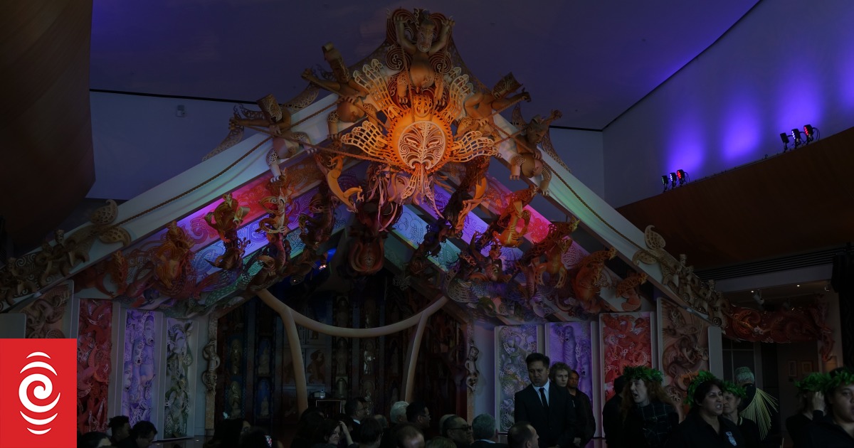 Māori artist Cliff Whiting dies aged 81 | RNZ News