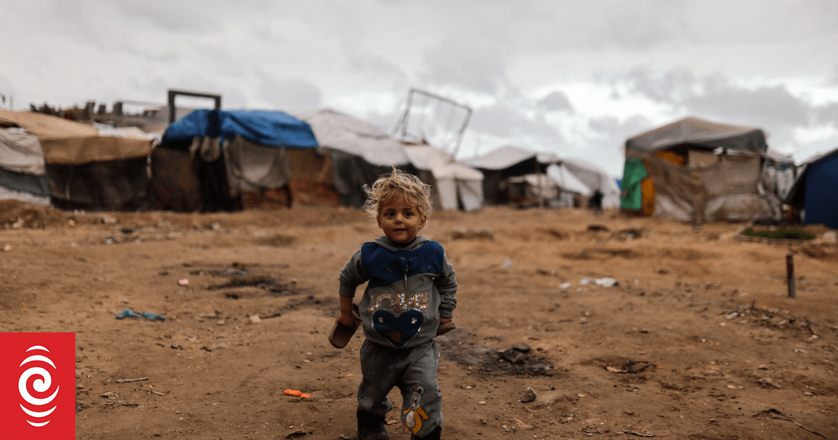 Gazans beg for shelter as winter storms batter millions and Israel ...