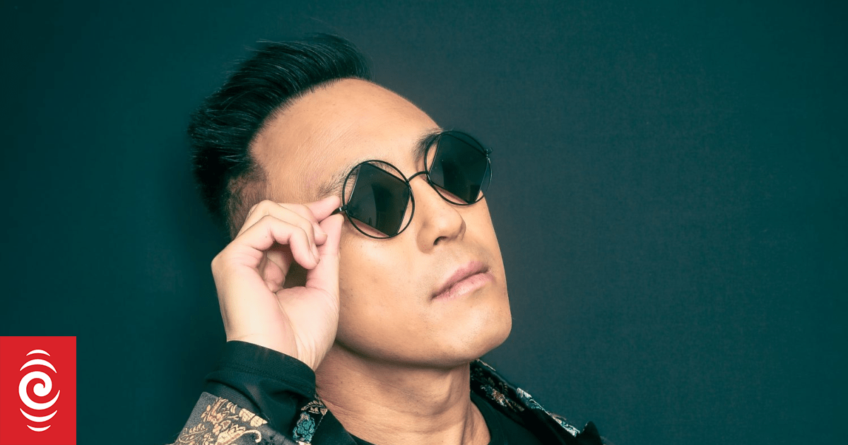 Chris Tse: Poetry Dating Show | RNZ