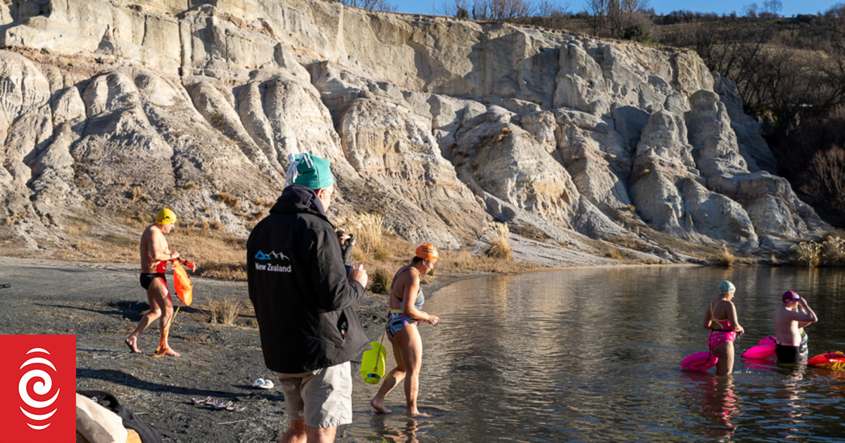 The Weekend: Open Water Ice Swimming Championships | RNZ