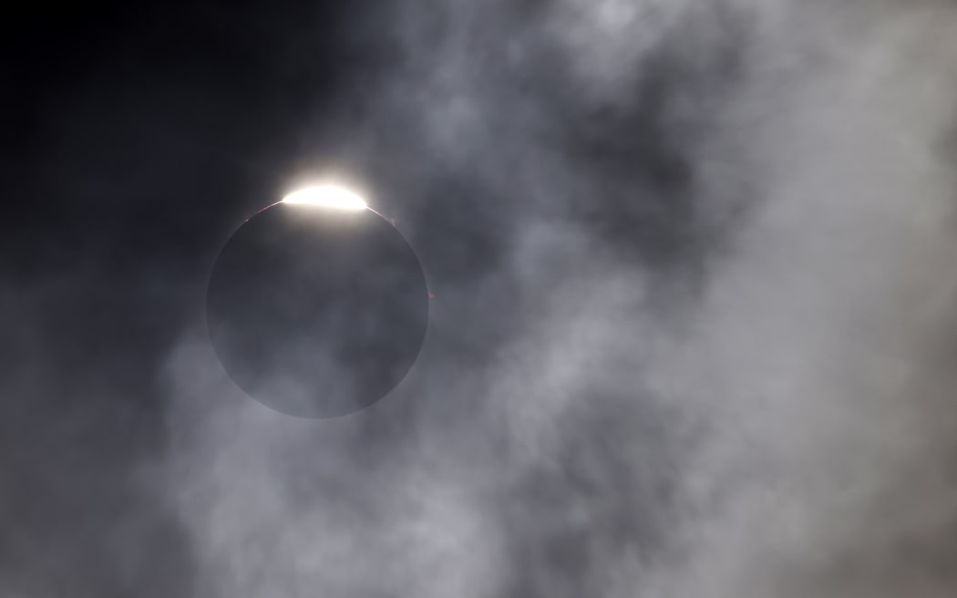 In pictures: Solar eclipse across North America | RNZ News