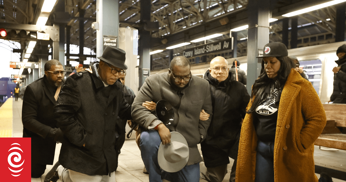 Suspect in deadly New York City subway fire indicted on murder, arson ...