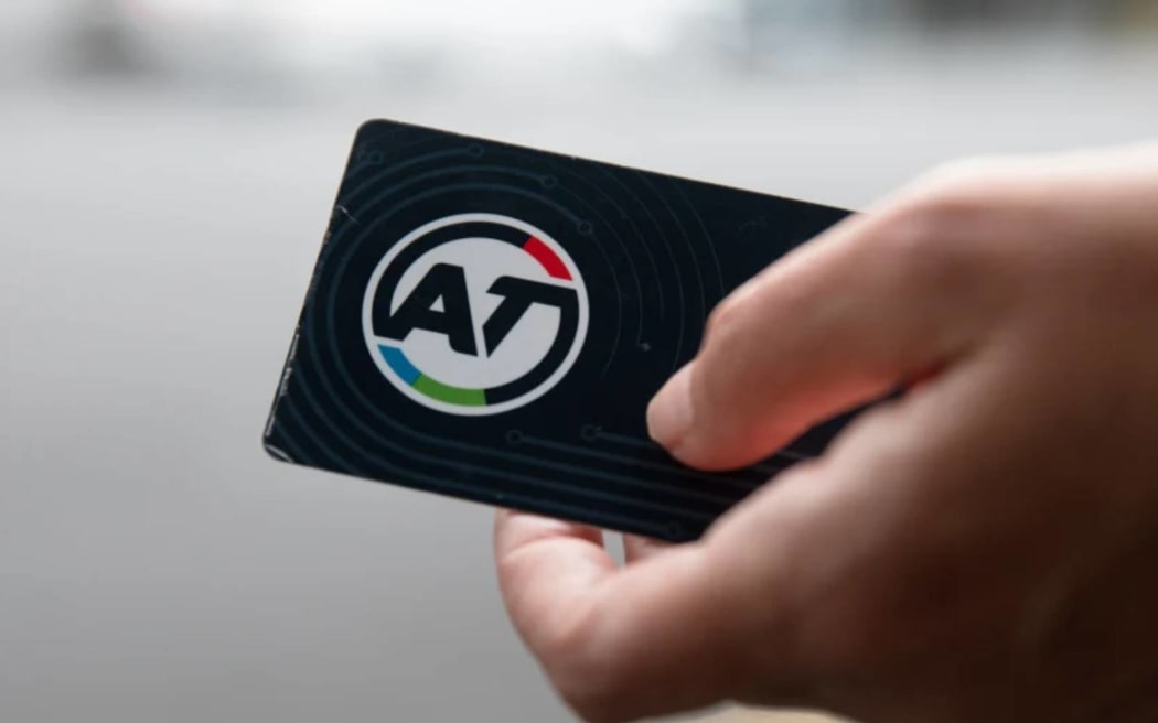Auckland Transport’s payment plan divides users | RNZ News