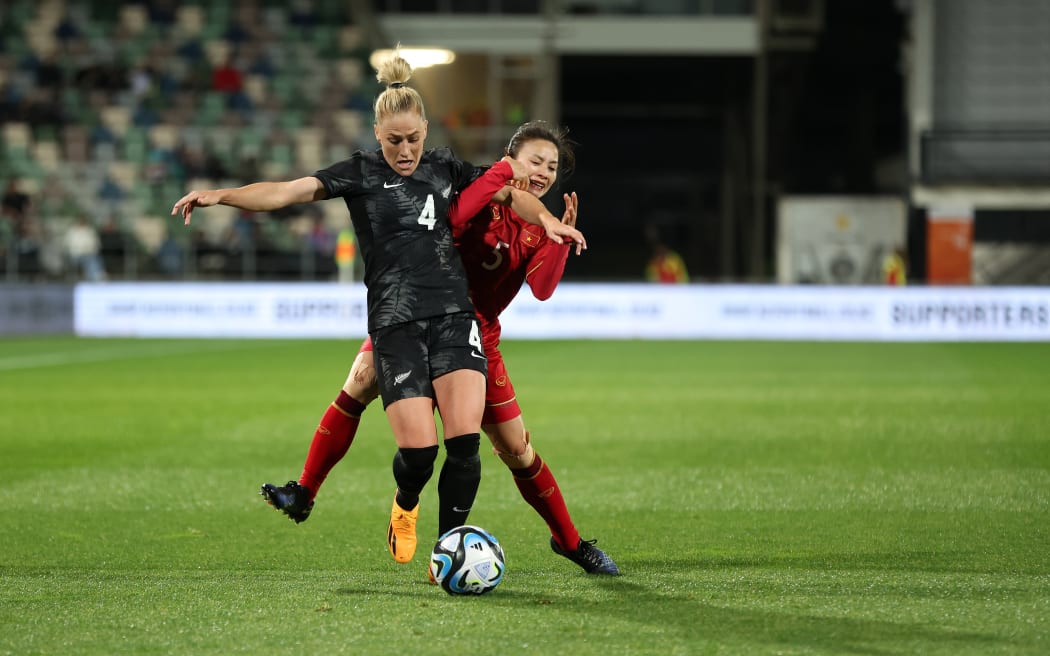 Football Ferns back to winning ways | RNZ News