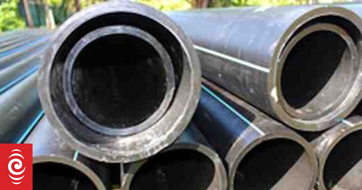 Cook Islands chief says water charges 'grossly repugnant' | RNZ News