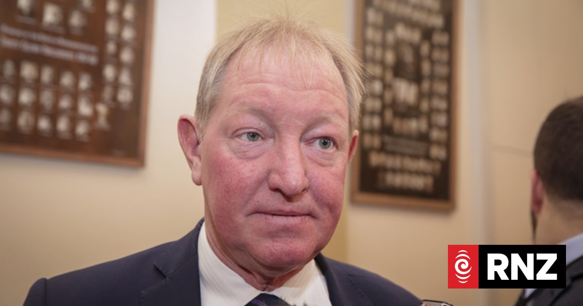 Opposition to powers overhauled RMA would give Smith | RNZ