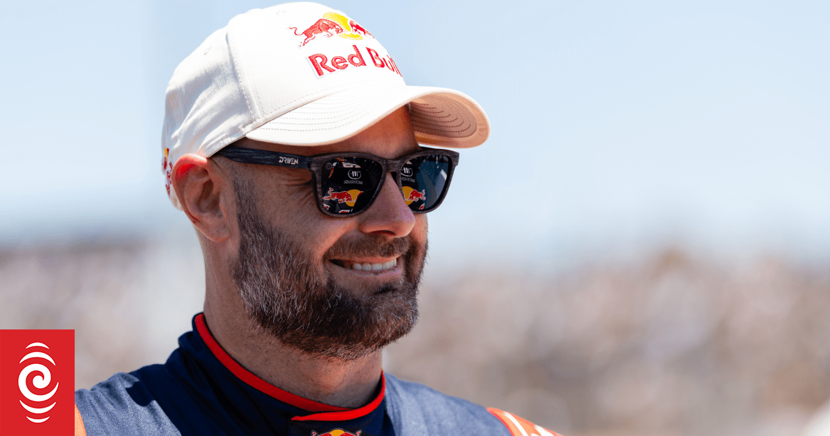 Shane Van Gisbergen up against it in Nascar play-offs | RNZ News