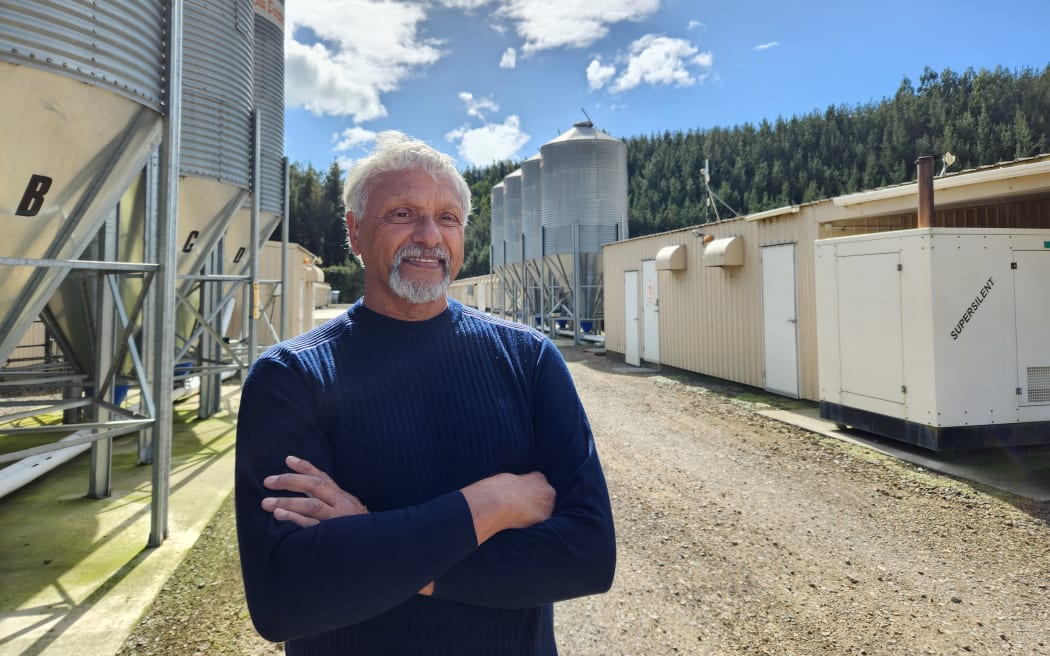 Arthur Anae - from politics to farming chooks | RNZ