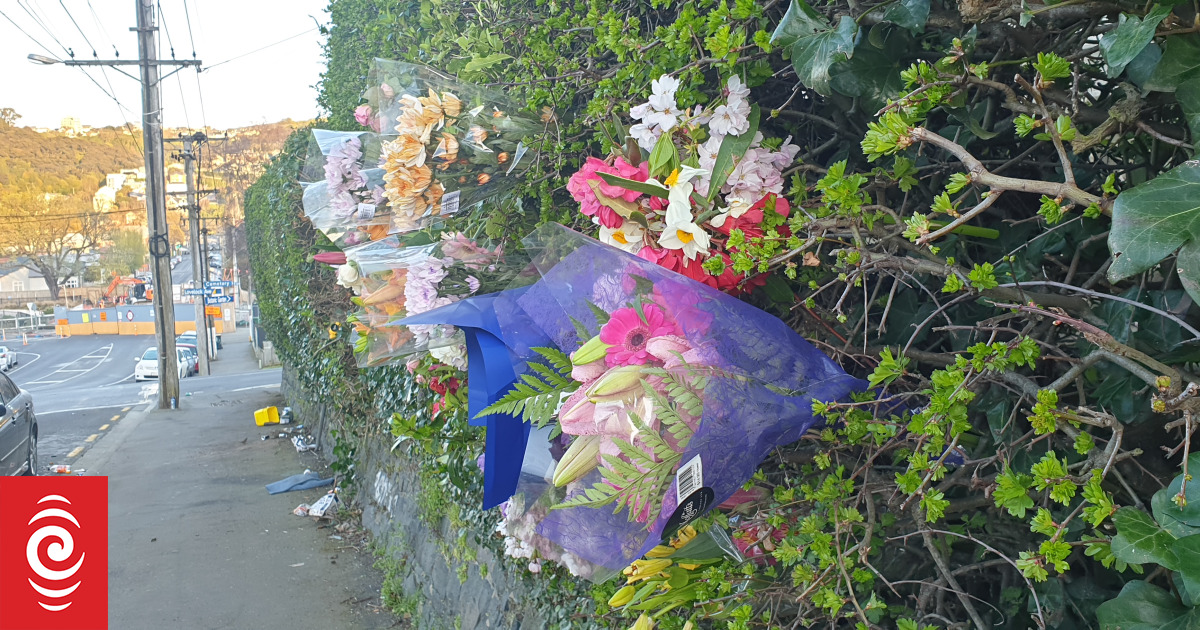 Student dies following flat party in Dunedin | RNZ