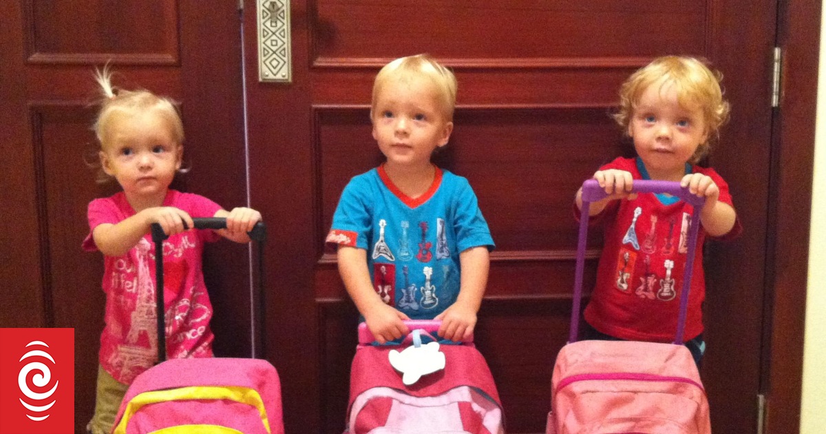 Triplets' parents call for justice | RNZ News