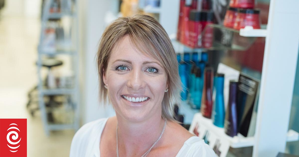 Husband of Balclutha woman who died after hospital transfer fears it ...