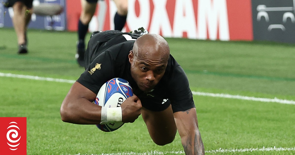 All Blacks name team for semi final | RNZ News