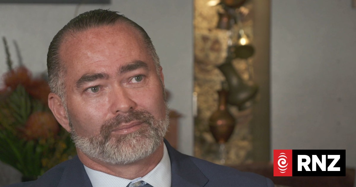 Billy Te Kahika's party splits from alliance with Jami-Lee Ross | RNZ