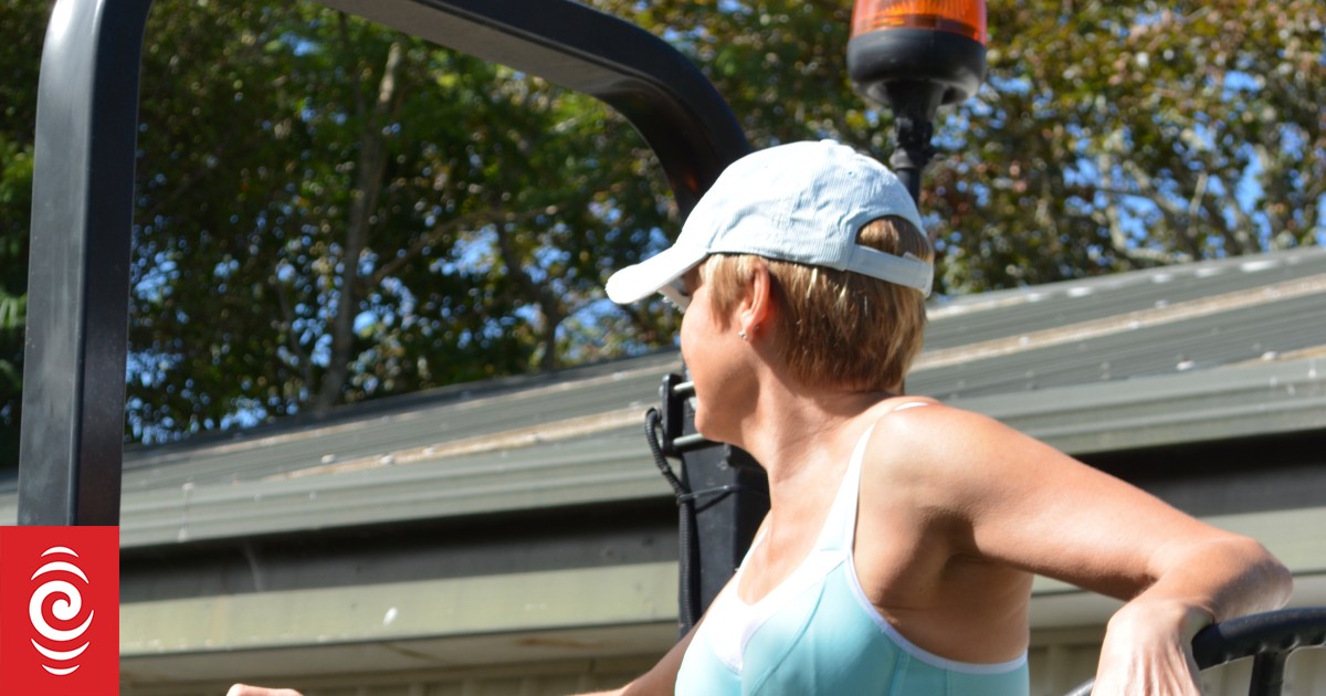 Bras fit for the job | RNZ