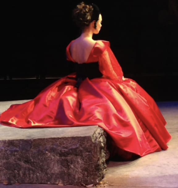 Theatre costume designer Elizabeth Whiting | RNZ