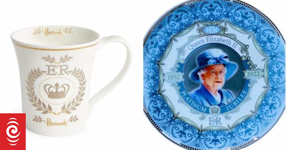 Royal collectibles fly out the door | RNZ