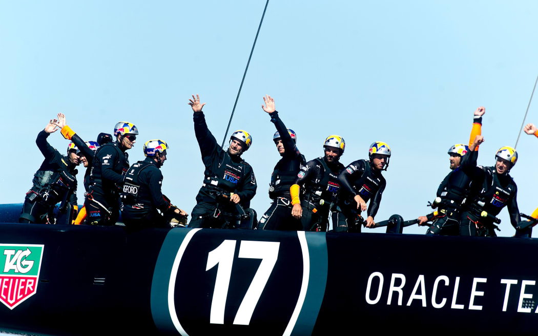 NZ sailor wins right to seize Oracle boat | RNZ News