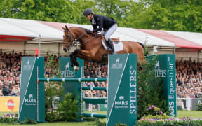 Tim Price back on top of the equestrian world | RNZ News