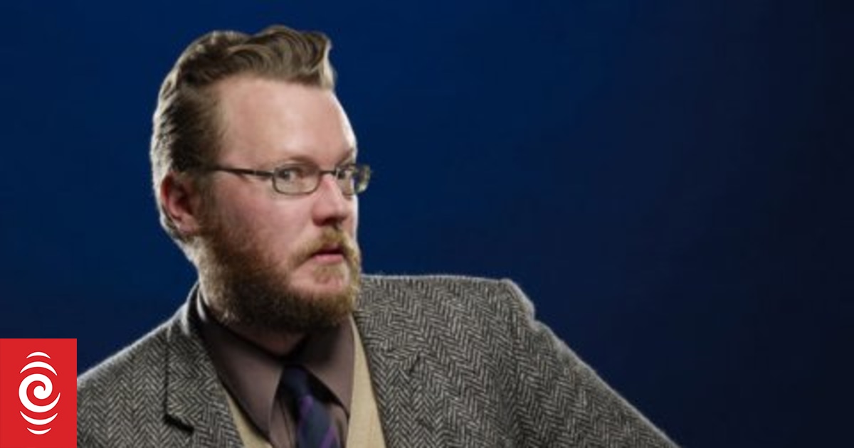 Jeff HENDERSON: UnCage my HeArt! | RNZ