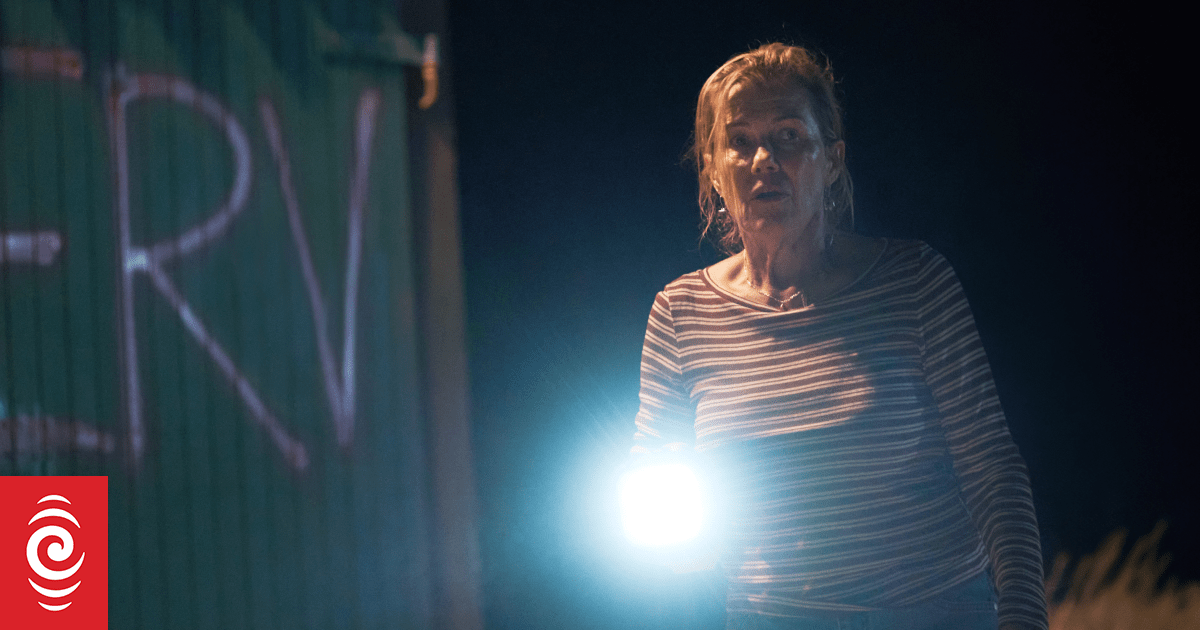 Best Song Eva: Robyn Malcolm | RNZ