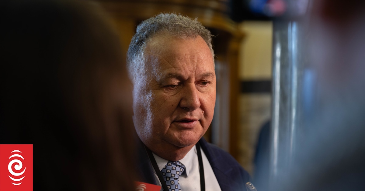 NZ First refuses to back down over 'xenophobic' comments | RNZ News