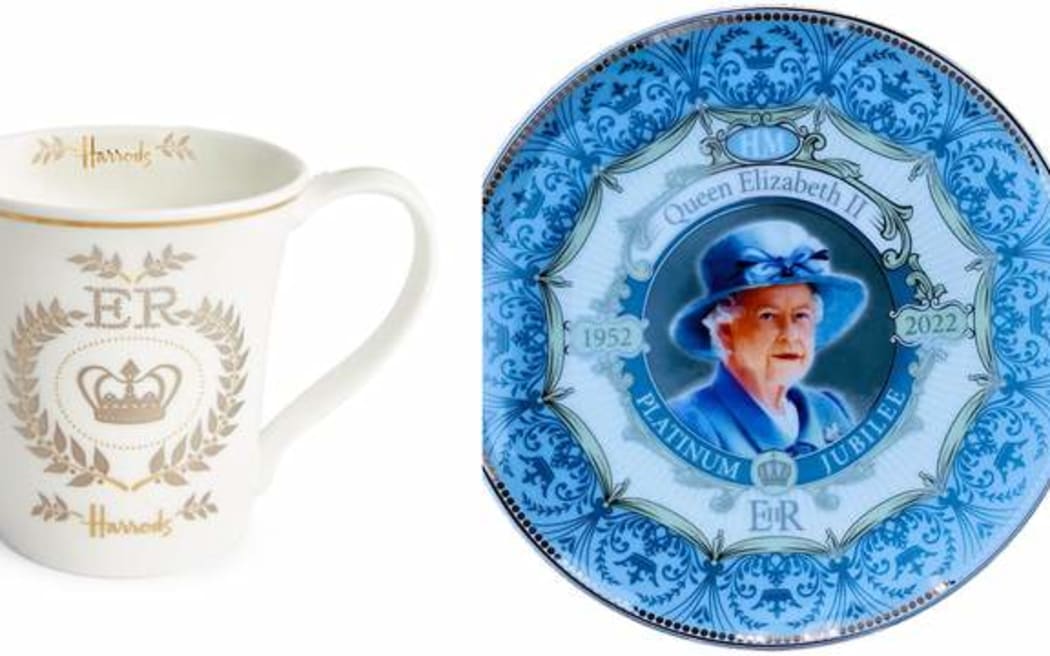 Royal collectibles fly out the door | RNZ