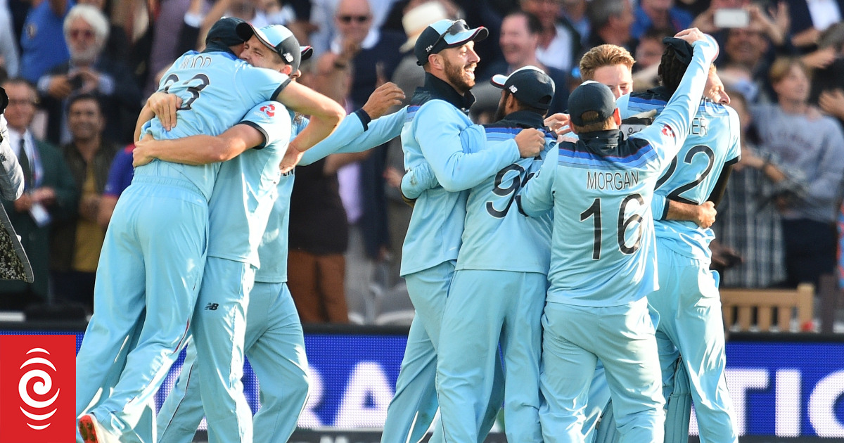 As it happened: England win Cricket World Cup final | RNZ News