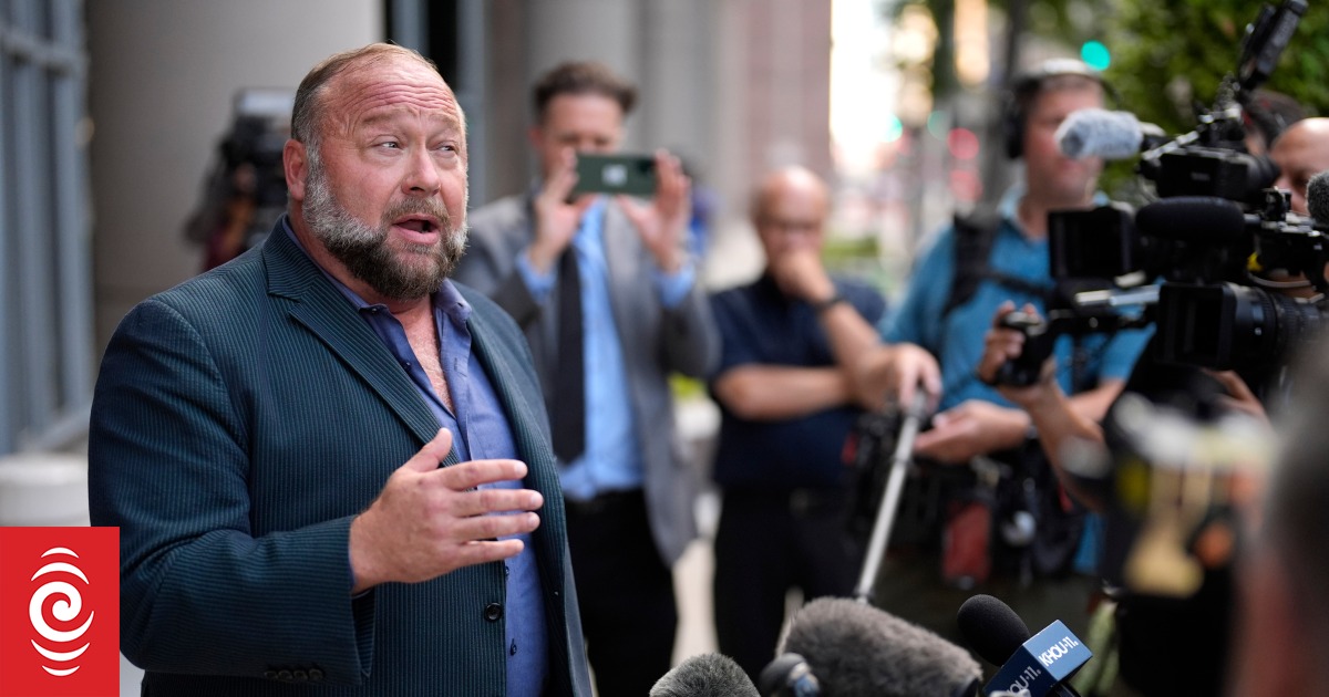 The Onion has won the bid for Infowars’ assets | RNZ News