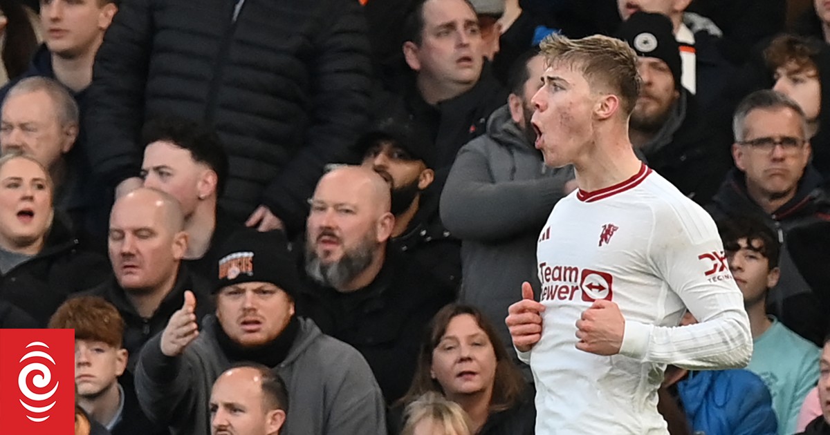 ManU secure fourth straight League win | RNZ News