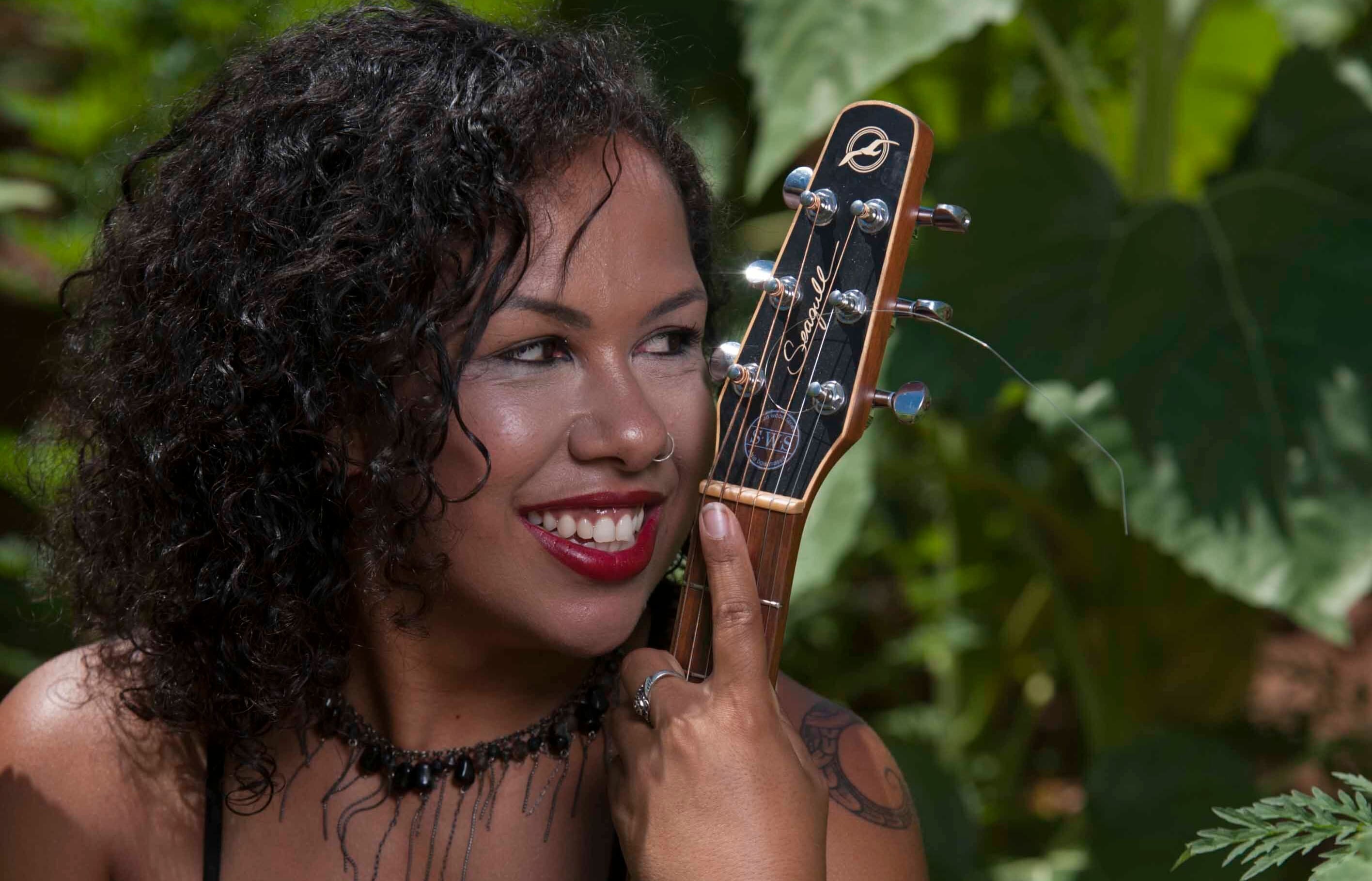 My Xmas Song: Emma G, 'You Can Count On Me This Christmas' | RNZ