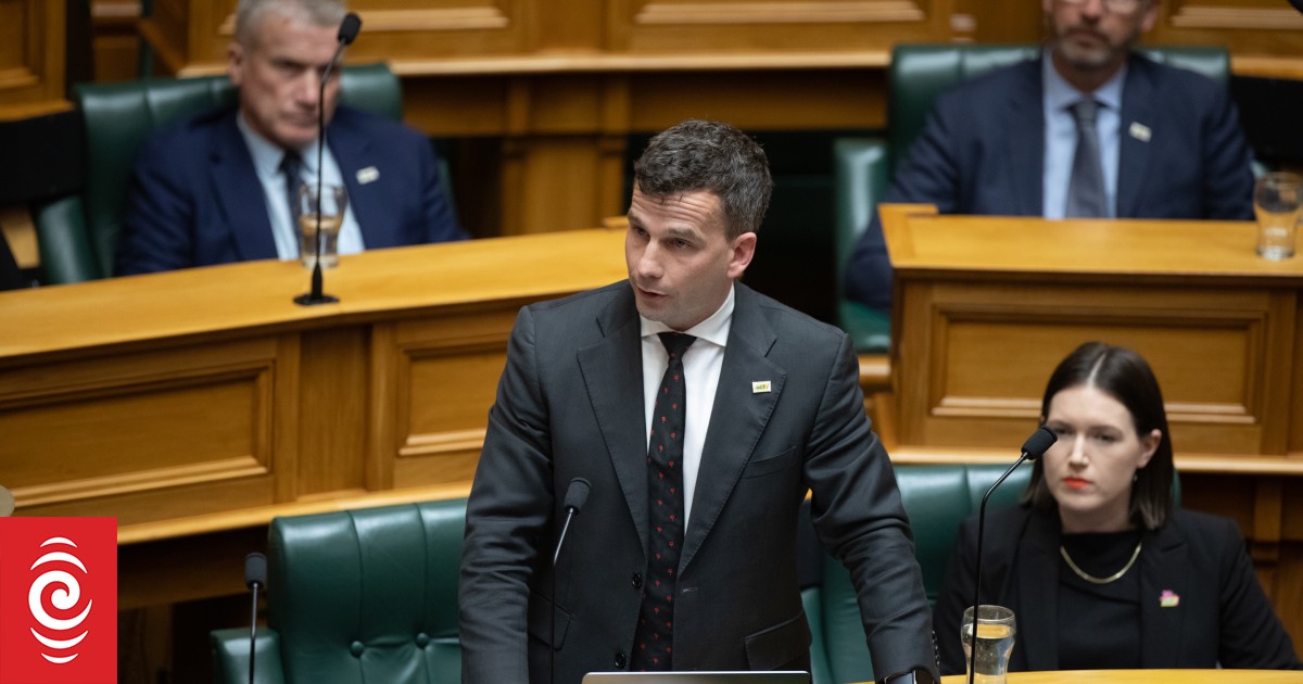 Legislative year begins with ending Productivity Commission | RNZ News