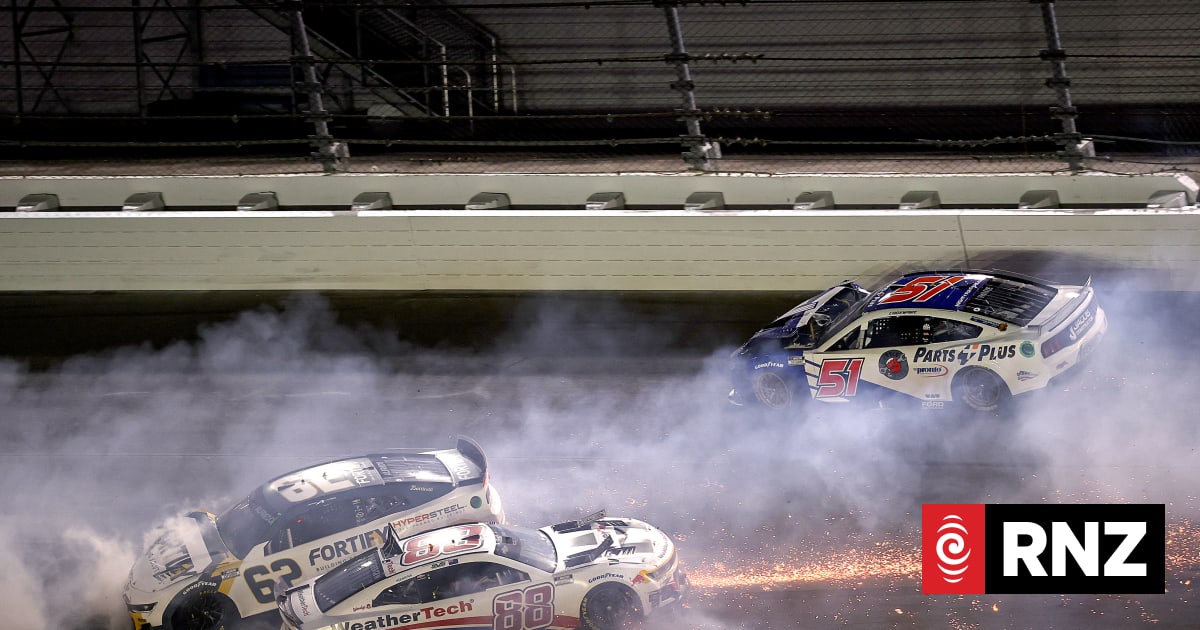 Motor racing ace Shane van Gisbergen's Chevrolet involved in last lap ...