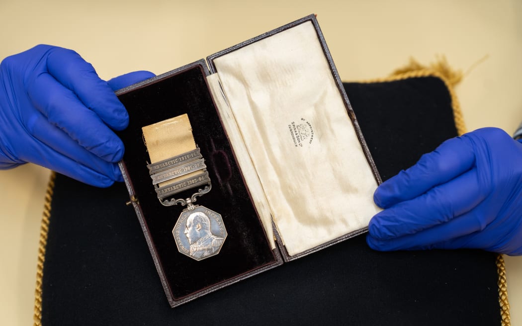 Rare Ernest Shackleton medal heading to NZ after battle with British ...