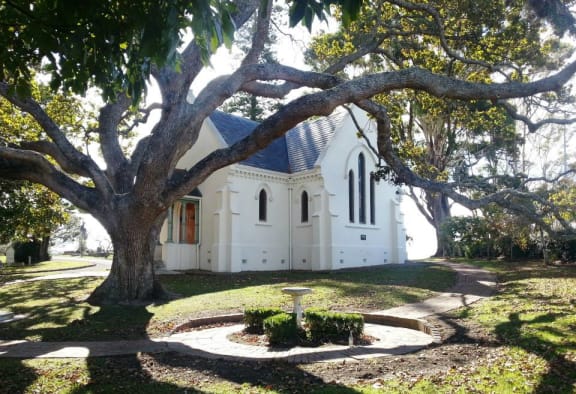 Waikumete Cemetery | A Gallery from Saturday Morning | RNZ National