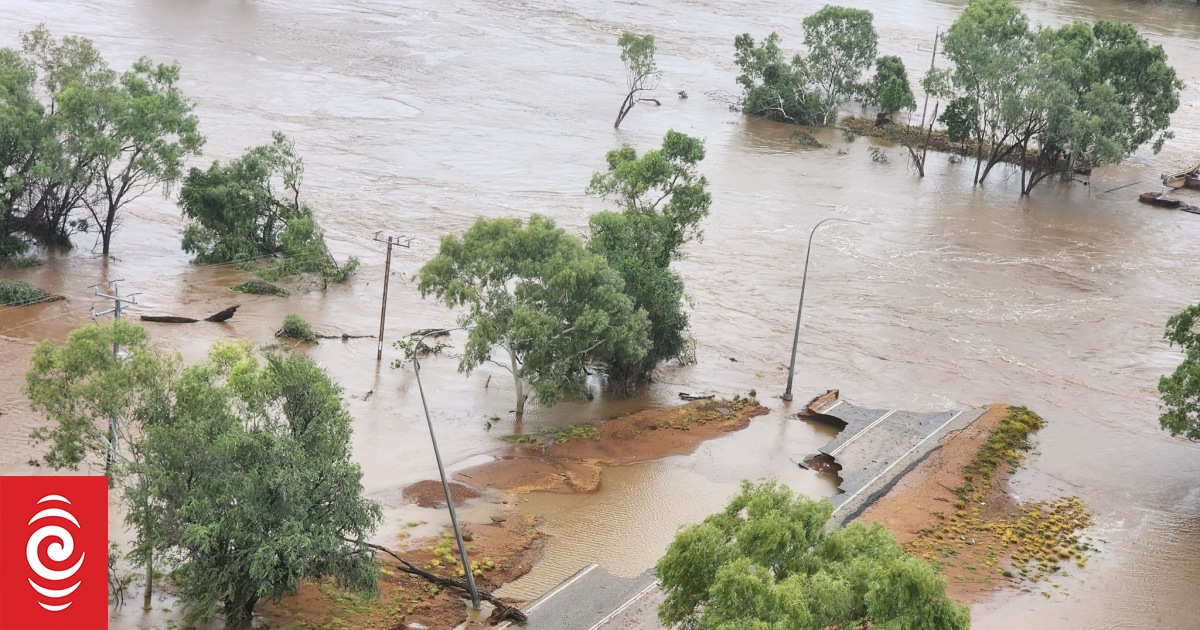 WA floods rebuild may take 'months' as falling Kimberley water levels ...