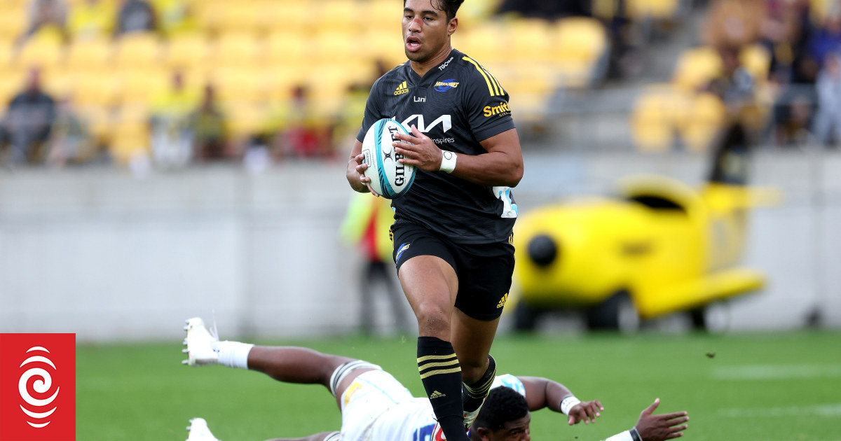 Recap: Hurricanes drub Fijian Drua 38-15 in Suva | RNZ News