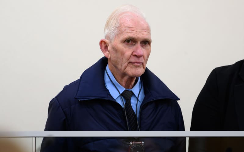 Gloriavale leader Howard Temple resigns as Overseeing Shepherd | RNZ